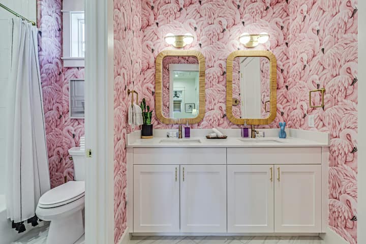 Chic & Luxe 5br Townhome With On-site Golf & Pool - Port Aransas, TX