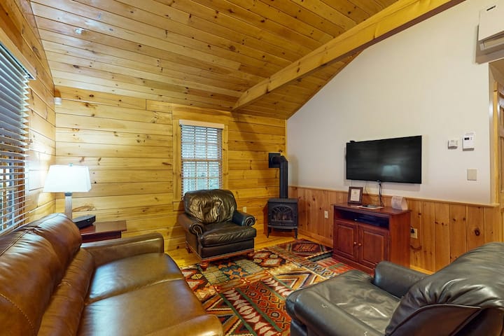 Warm 2br Cabin W/fireplace & Firepit - Camden, ME