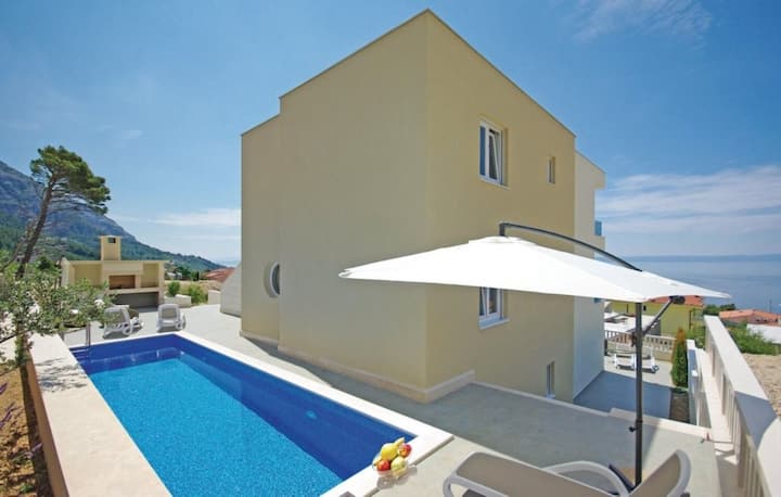 Appartement Luxury (11194-a2) - Makarska
