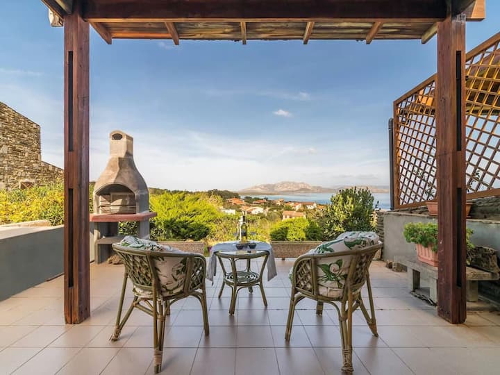Maison De Vacances Dans Un Endroit Isolé - Stintino