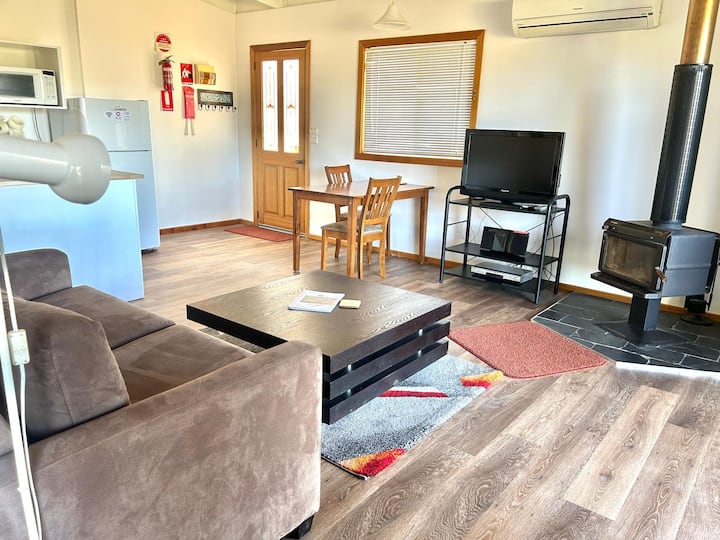 1 Bedroom Chalet With Spa 1 - Eildon