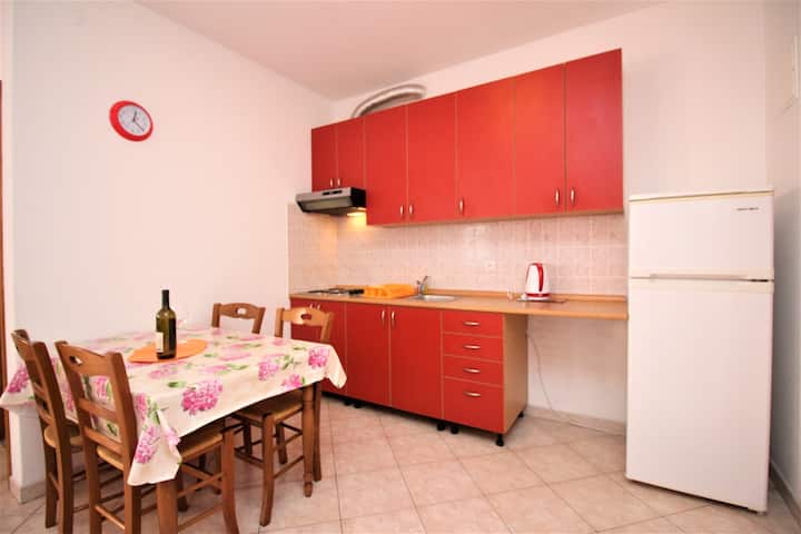 Apartment Lucijana No.2 - 150 M From The Beach - Baška