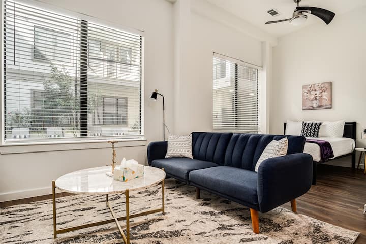 Boulevard Stays Walk To Downtown! Stu Soco Pool, P - South Congress - Austin