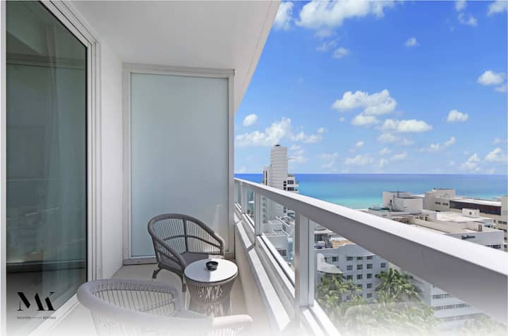 Fontainebleau | Partial Ocean, City And Bay View - Miami Beach, FL
