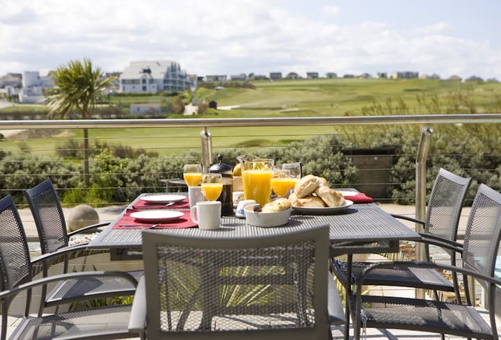 Cinq 5 Zinc - Newquay