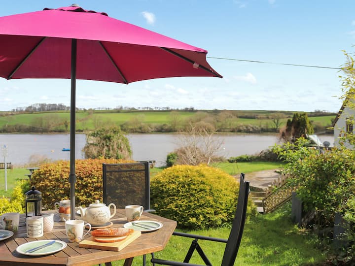 Teifi View - Cardigan