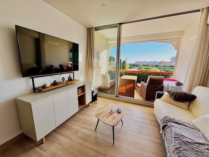 Studio Cosy Rénové • Centre & Plage à Pied - Le Grau-du-Roi