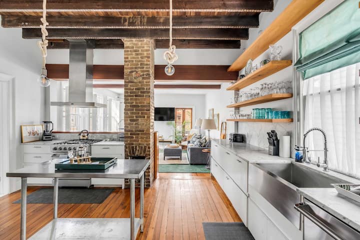 Historic Whole Home- Private Heated Pool! - Charleston, SC