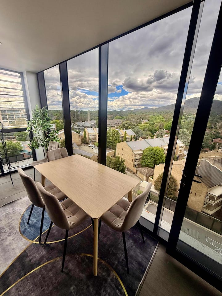 Stylish 2-bedroom Penthouse In Canberra - Canberra