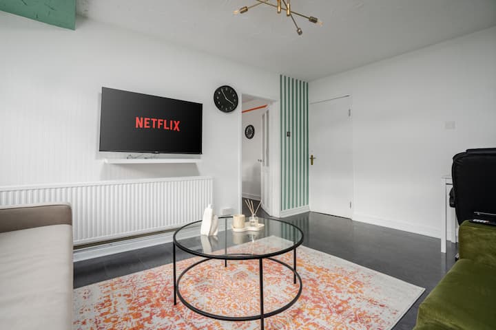 The Jade | 4bd - Pool Table - Man Utd - Citycentre - Sale