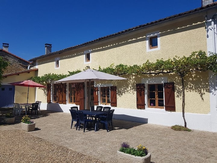 Limort Farmhouse France - Deux-Sèvres
