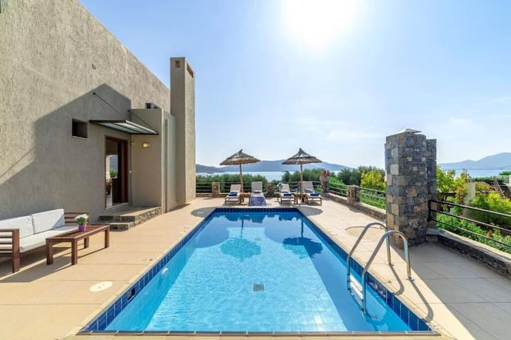 Elounda Blue Island Villa - Agios Nikolaos