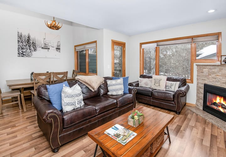 New Listing! Free Shuttle To Ski Resort! Fireplace - Avon, CO