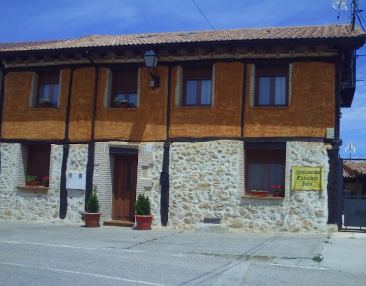 Julia Loft Buhardilla - Ucero