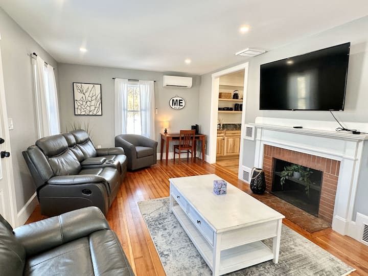 3 Br Home In Ellsworth [High St Haven] - New England