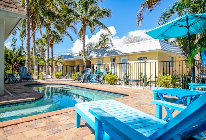 Coral Reef - 1123 - Sarasota Beach, Siesta Key