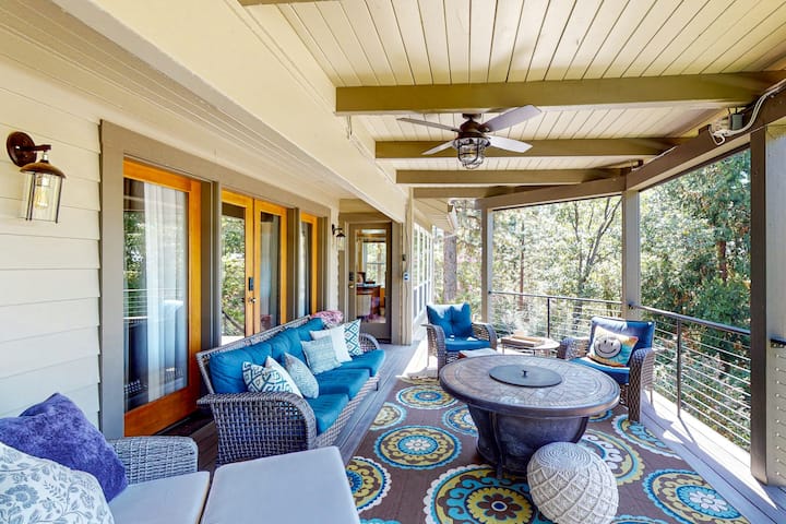 2br Serene Retreat With Pool & Basketball Court - Alta Sierra, CA