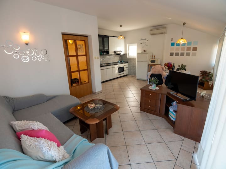 Appartement De Vacances Avec Climatisation Et Vue - Lopar