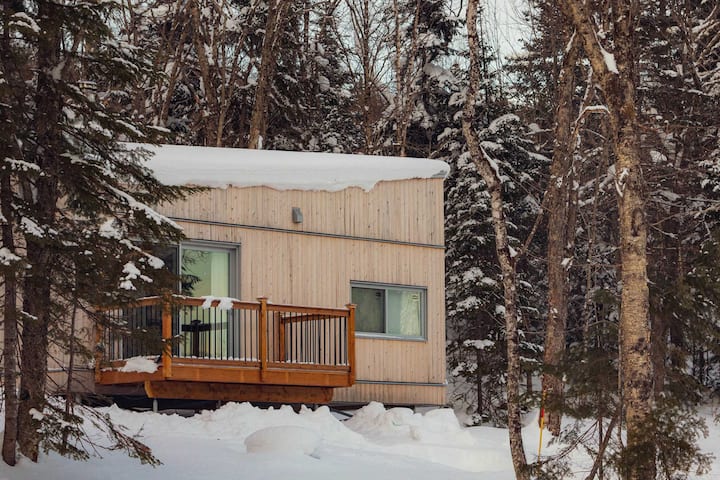 Solstice 2 | Micro-cabine à La Montagne - Parc régional du Massif du Sud