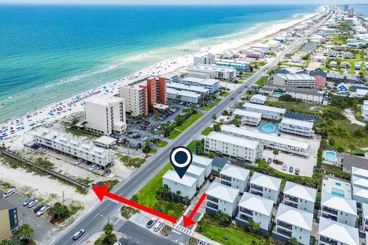 Heated Pool, 50 Ft To Beach, Dog Friendly - Gulf Shores, AL