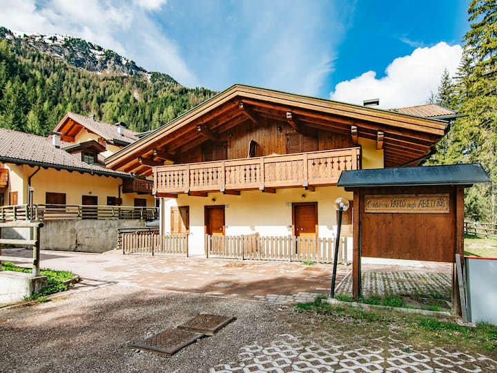 Cesa Degli Abeti By Interhome - Campitello di Fassa