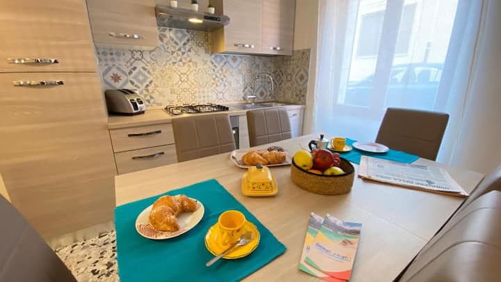 ÉLégant Appartement De Trois Pièces à Porto Torres - Porto Torres