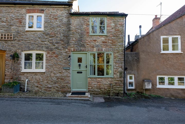 Cosy Cottage In The Mendip Hills, Private Parking - Cheddar