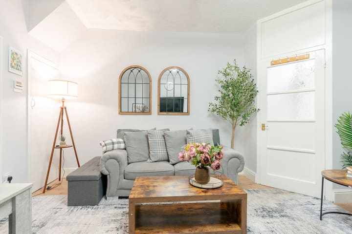 Brierfield Cottage – Charming 2-bed Home In Nelson - Burnley