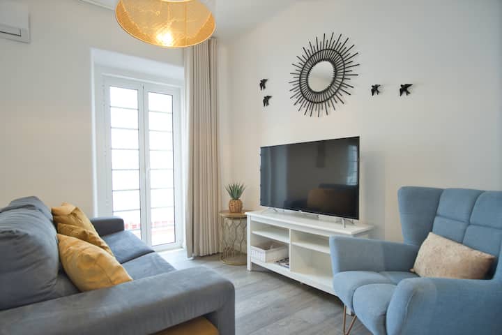 Charming 3br In The Heart Of Town By Feel Nazaré - Nazaré