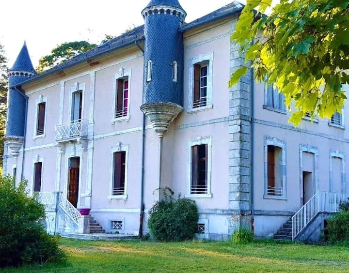 Villa 10 Pièces 18 Personnes - La Salvetat-sur-Agout