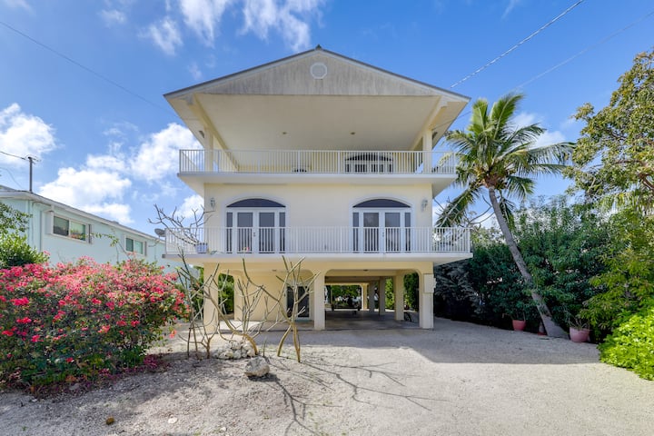 Spacious Canal-front Home: Florida Keys Gem - Islamorada, FL