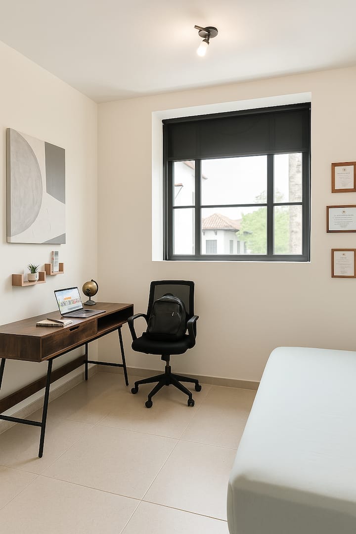 Histórico Y Espacioso: 3br Con Balcón @Santaana - Panama City
