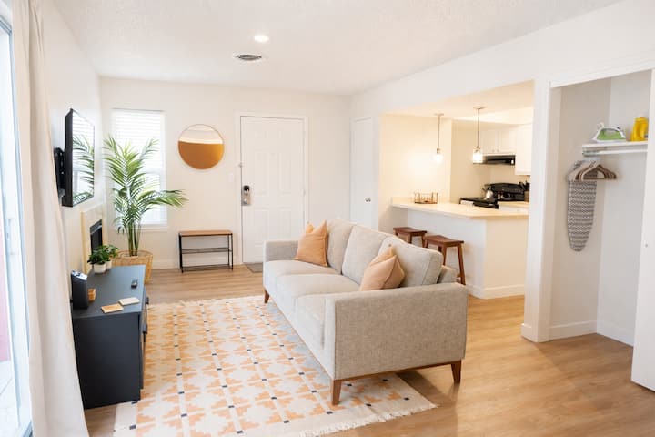 Cozy Apartment•great Location - Salt Lake City, UT