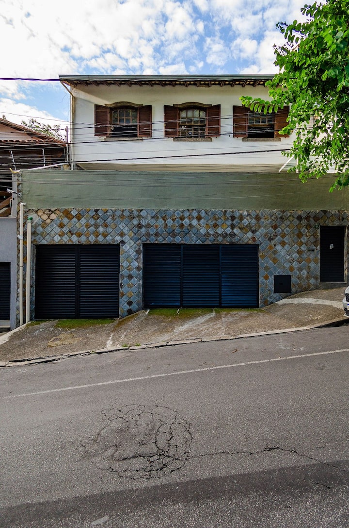 Casa Aconchegante Ao Lado  Da Savassi - Belo Horizonte