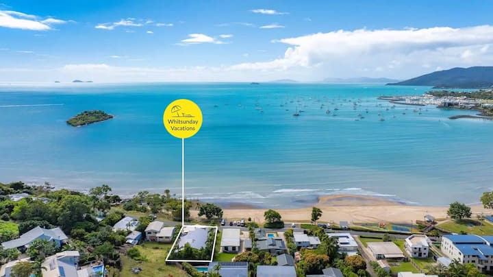 Whitsunday Escape - Beachfront With Swimming Pool - Airlie Beach