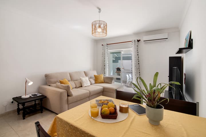 Rosas No Lagar - Vila Nova de Cacela