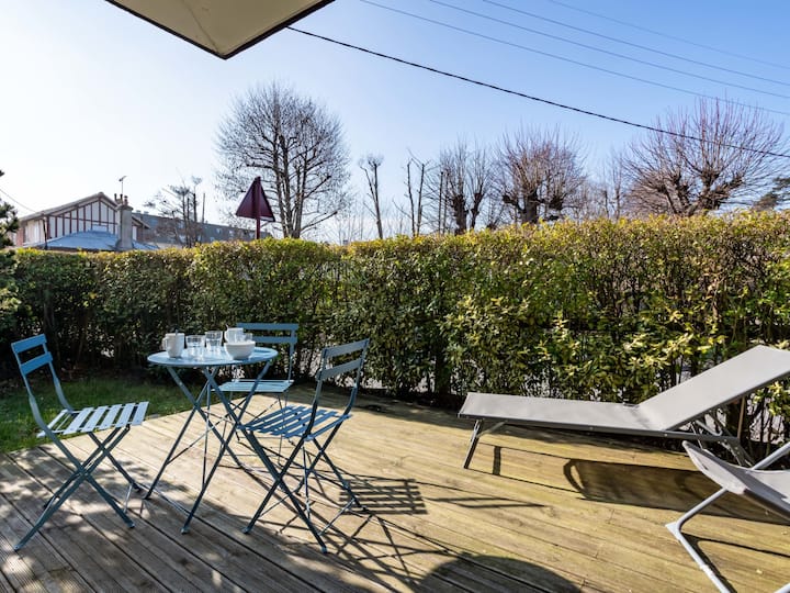 Thalassa By Interhome - Houlgate