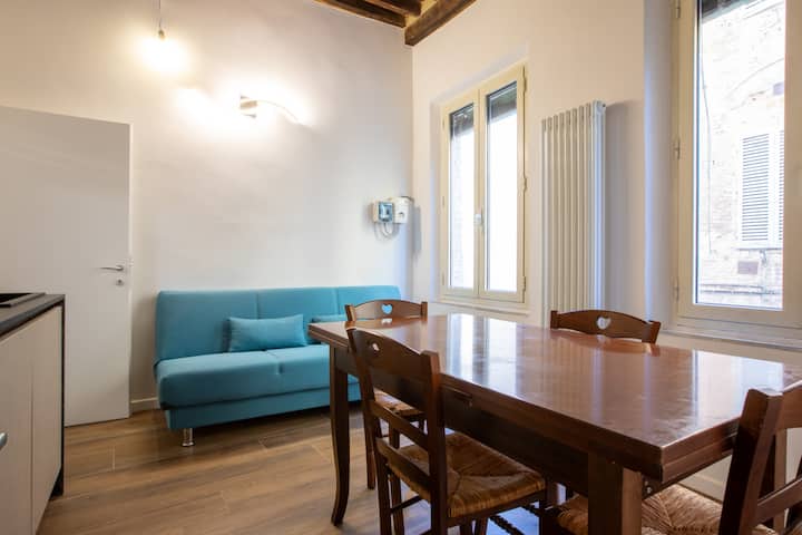 Perla Nel Centro Di Siena - Siena