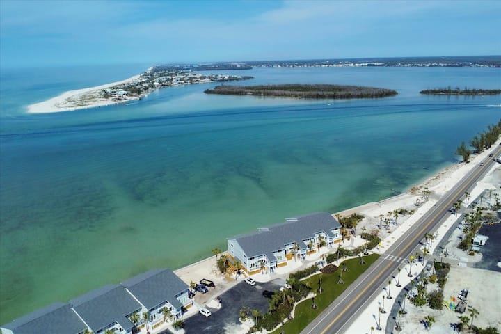 2-bedroom, 2-bath Ocean View Condo In Boca Grande - Boca Grande, FL