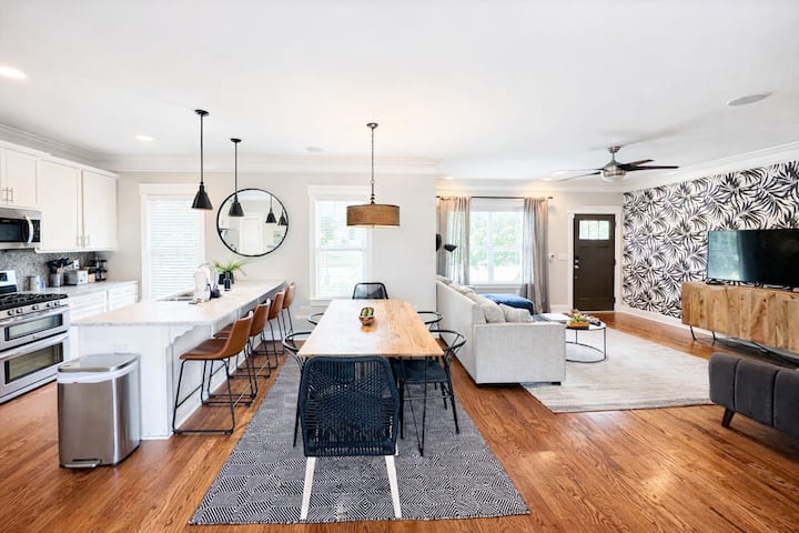 Belmont & Broadway, Perfect Townhouse For Groups - Nashville, TN