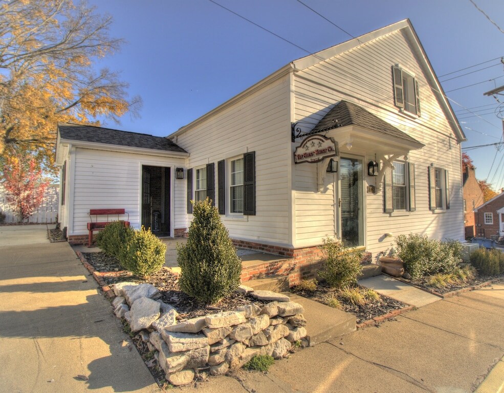 The St. Charles Guest House, lovely historic home, - Houses for Rent in ...