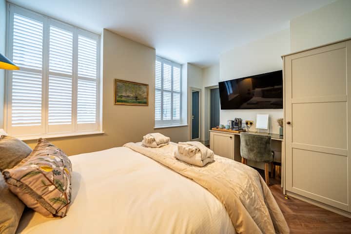King Room (The Haviland Chamber) - Nottingham