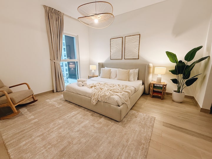 2 Bedroom In Waters Edge | Voyage - Abu Dhabi Airport (AUH)