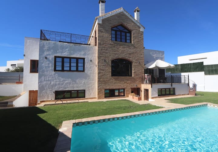 Villa Aldiza - Beautiful Villa With Many Moorish E - Conil de la Frontera