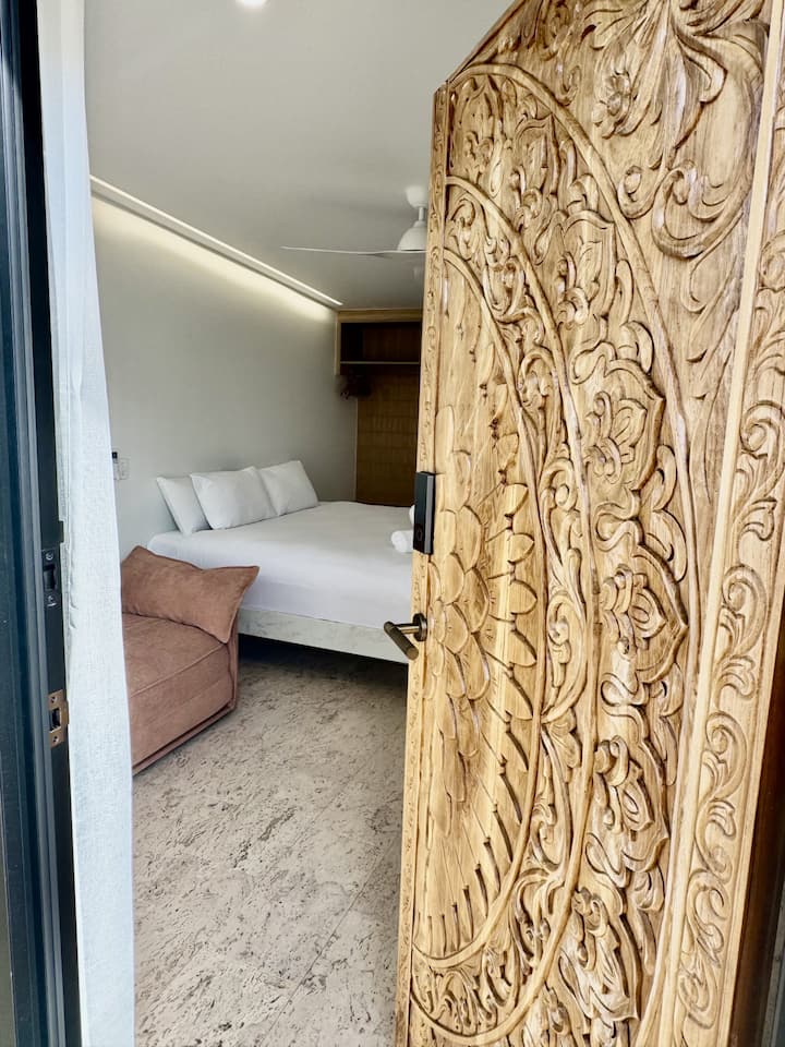 Triple Studio ~ Luxury Motel Stay In Bargara - Bundaberg Central