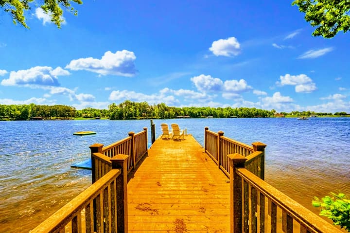 Lakefront Log Cabin At Lake Anna, Dock, Deck - Lake Anna, VA