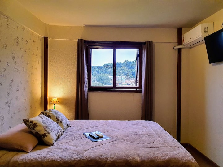 Near The Center With Kitchen And Air Conditioning - Canela