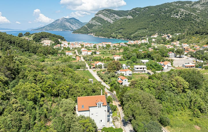 1 Bedroom Beautiful Apartment In Zuljana - Pomena