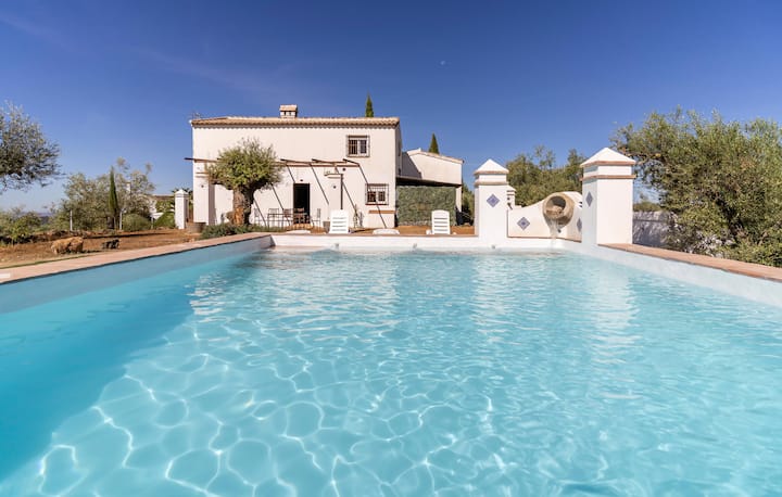 4 Bedroom Amazing Home In Constantina - Constantina, España
