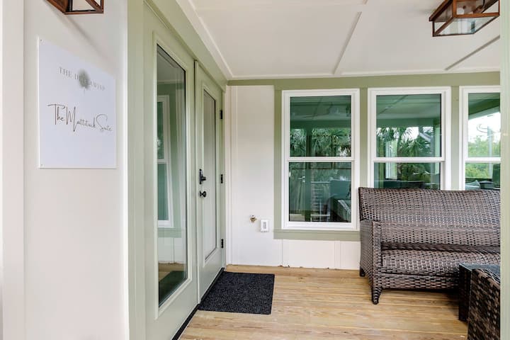 The Mattituck At The Dellawisp | 1 Block To Beach - Folly Beach, SC